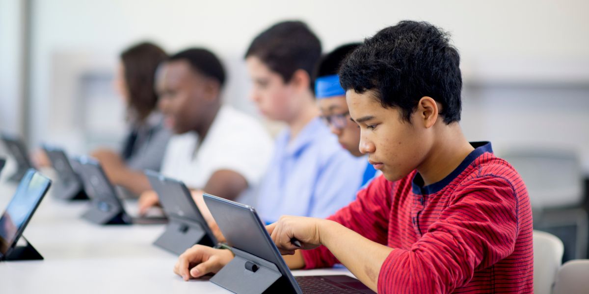 Pourquoi le numérique à l’école ? – Le Numerique Facile